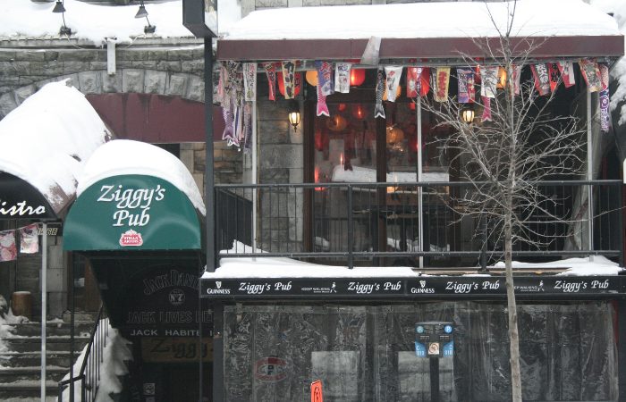 35 Cheap Bars and Pubs in Montreal You Need to Check Out | Lyfepyle