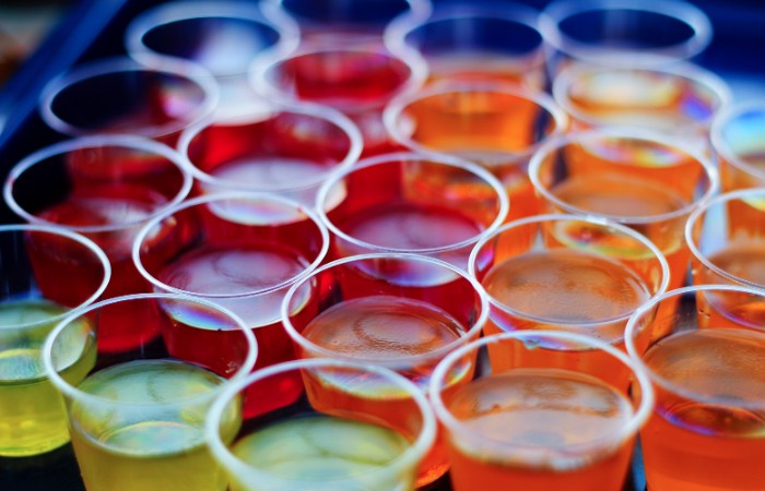 35 Cheap Bars and Pubs in Montreal You Need to Check Out | Lyfepyle