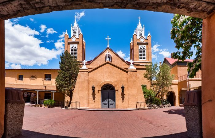 Top 25 Things Albuquerque is Known For & Famous For | Lyfepyle