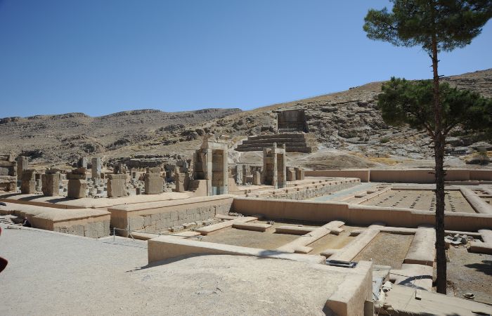 Top 27 Things Iran is Known For & Famous For | Lyfepyle