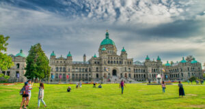 Top 30 Landmarks in British Columbia You Don't Want to Miss | Lyfepyle