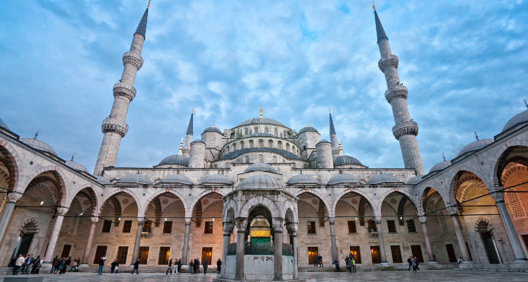 Top 50 Famous European Landmarks | Lyfepyle